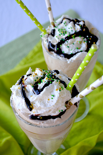 Guinness Ice Cream Floats - I am a Honey Bee