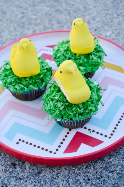 Easter Chicks Cupcakes - I am a Honey Bee
