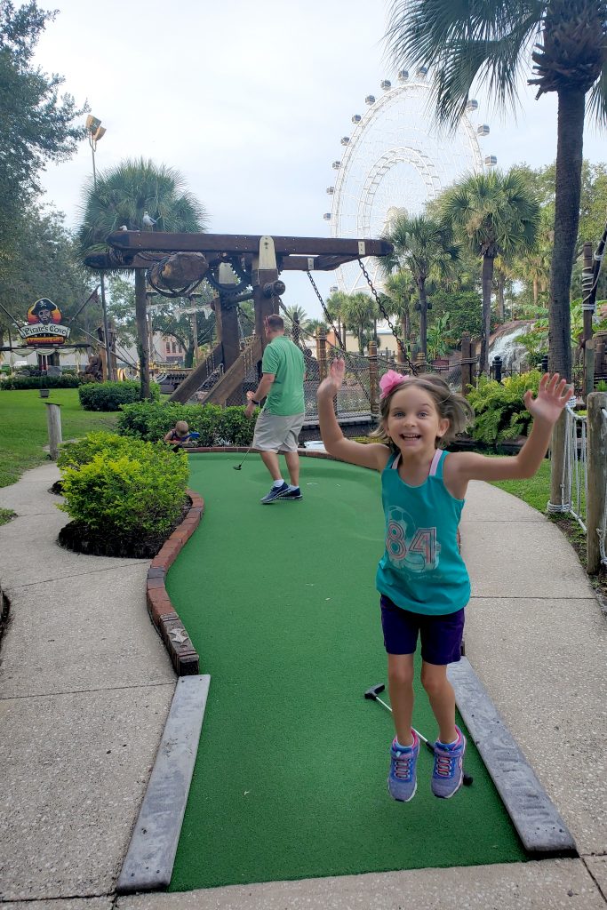 Miniature Golf Fun at Pirates Cove- Orlando, FL - I am a Honey Bee